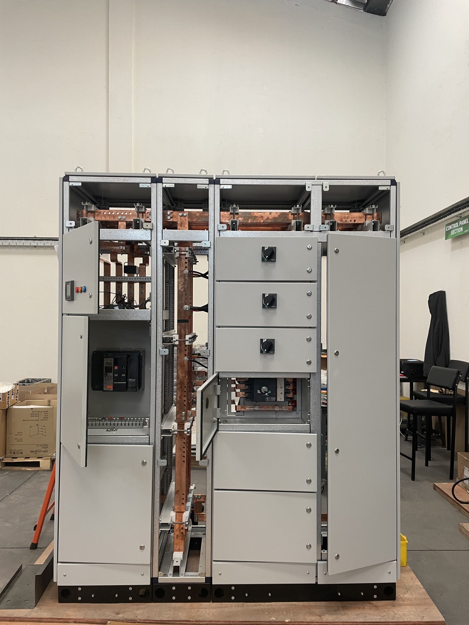 800A LV Switchboard » Panel Tech Systems