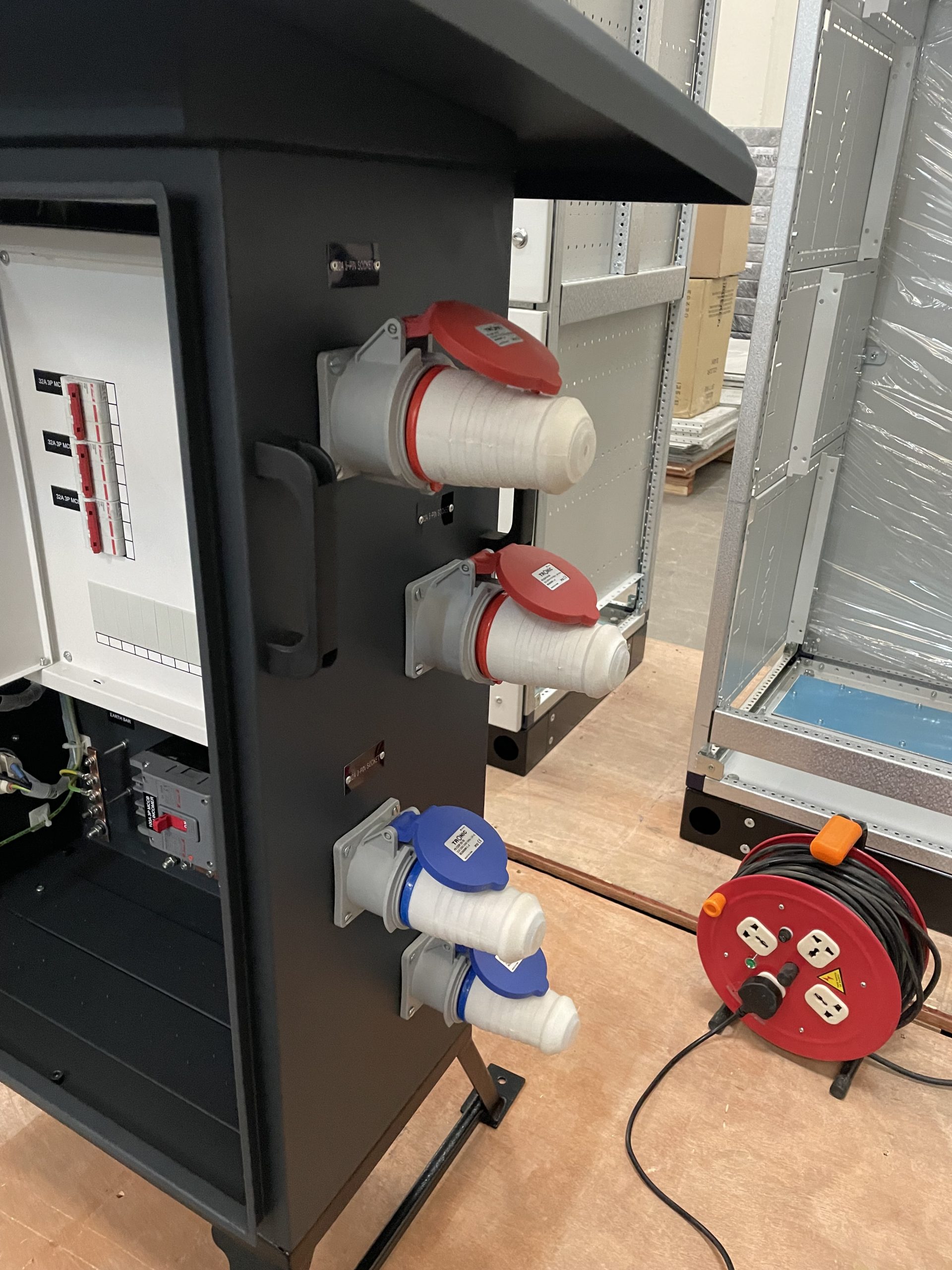 Feeder Board » Panel Tech Systems